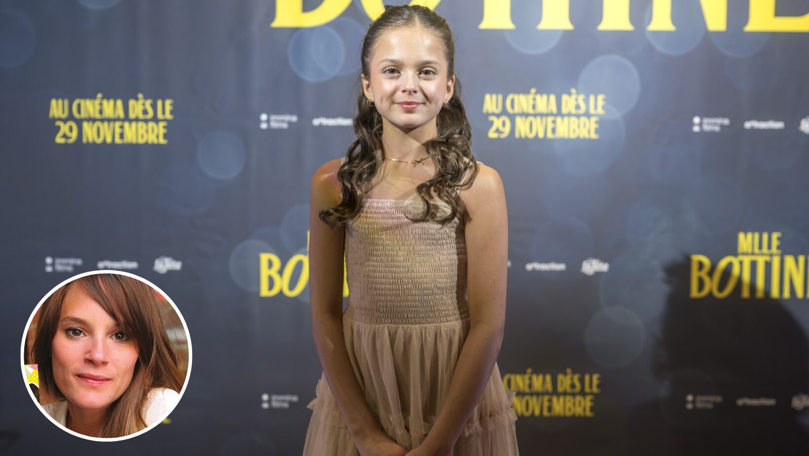 Stéphanie Lapointe pose avec sa fille sur le tapis rouge de Mlle ...