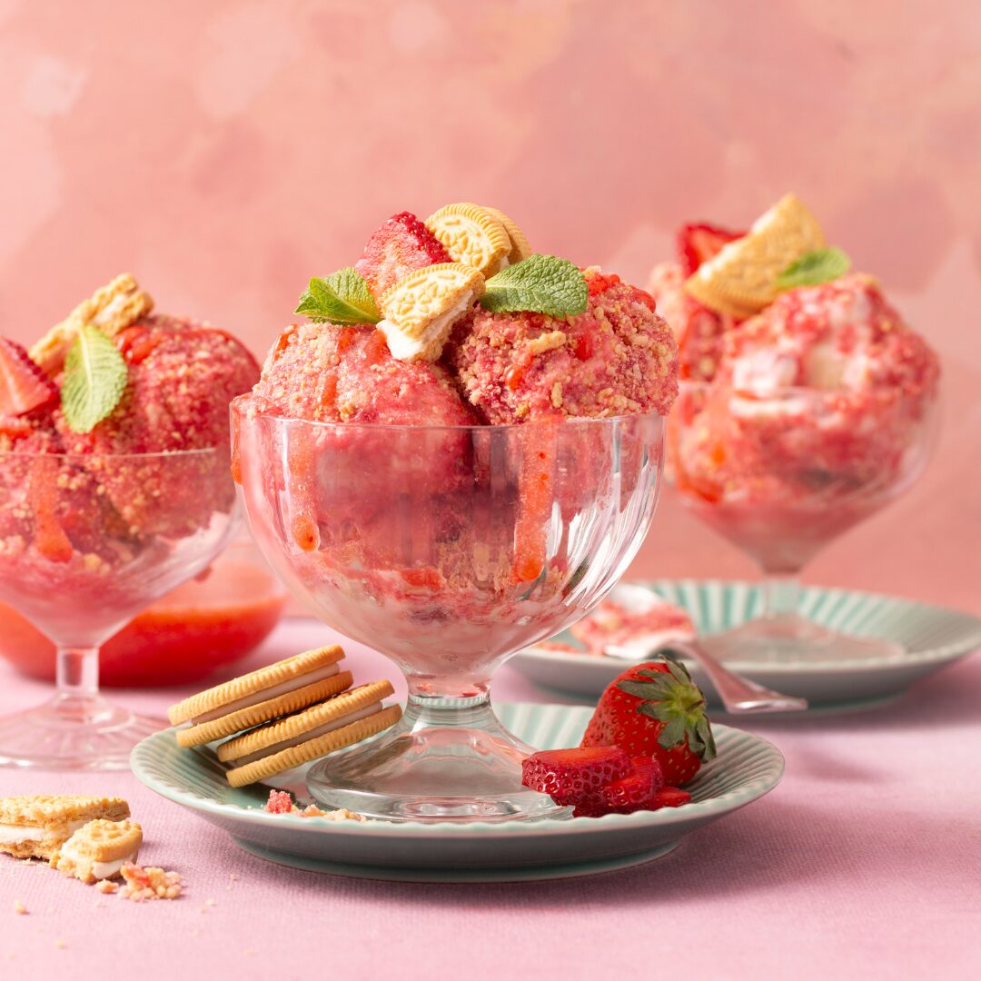 Boules de yogourt glacé shortcake aux fraises - Portail des Îles de la ...